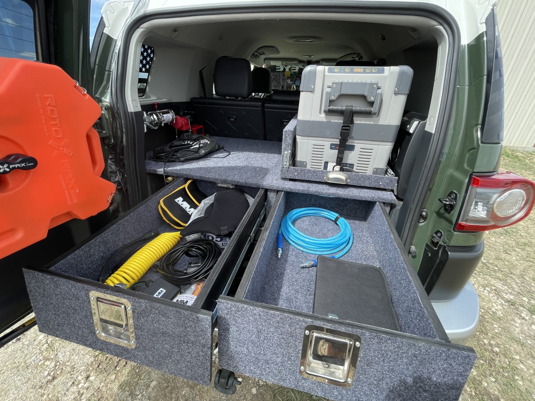 2014 Toyota FJ Cruiser – Chalo Auto Sales