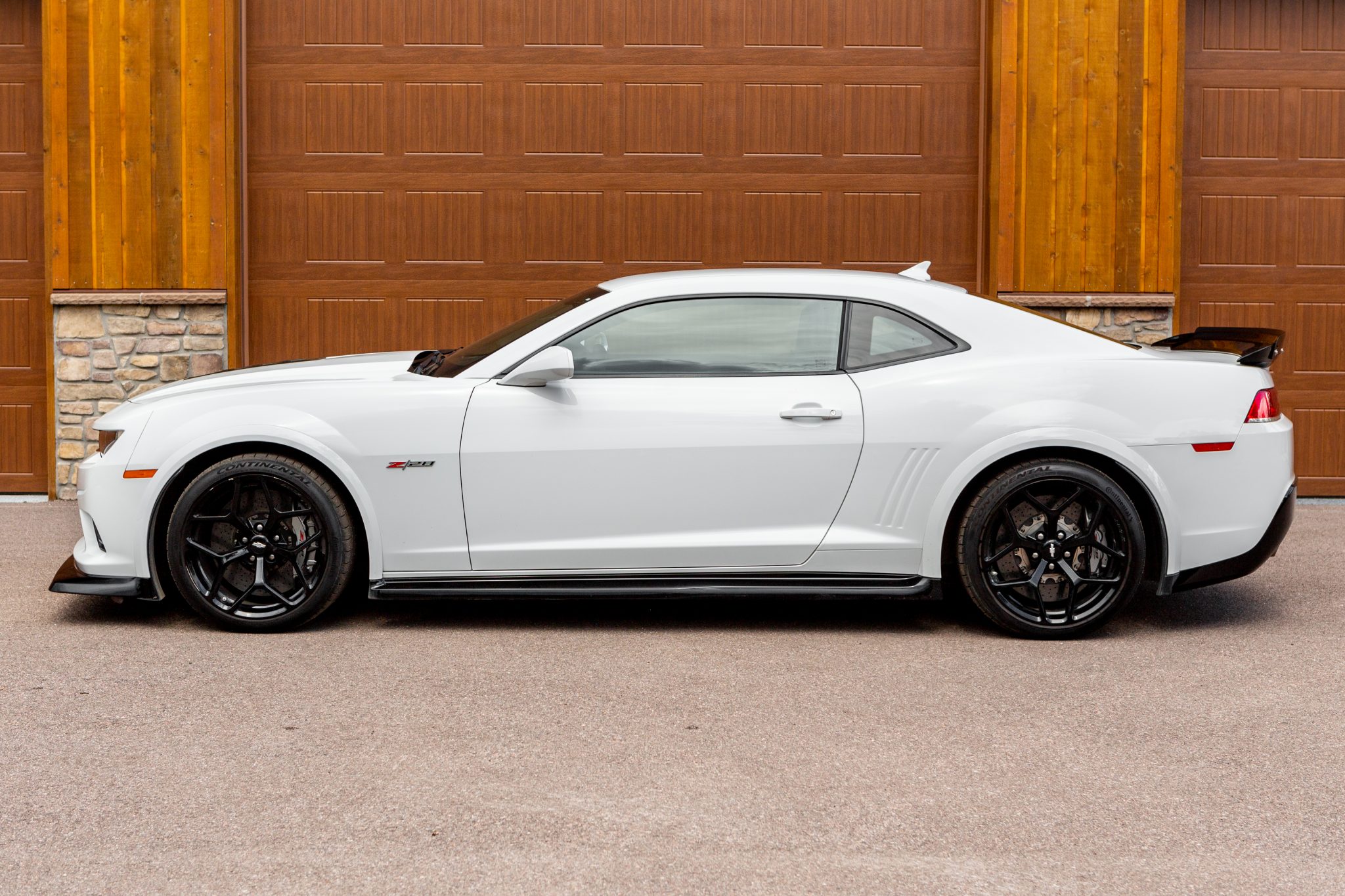 2015 Chevrolet Camaro Z28 6-Speed – Chalo Auto Sales